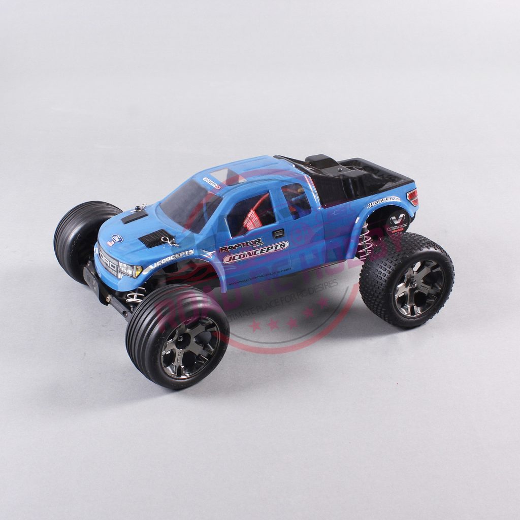 Traxxas “Grave Digger” Monster Jam 1/10 Scale 2WD Monster Truck – Road ...